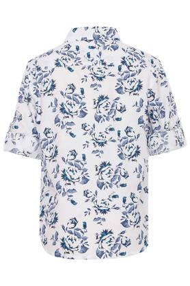 UCB Clothing - United Colors of Benetton Shirts and T-Shirts Online ...