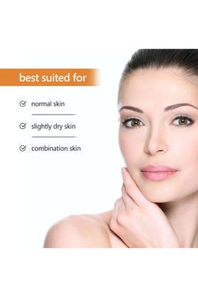 Buy PLUM Chamomile & White Tea Calming Antioxidant Toner - 200ml ...