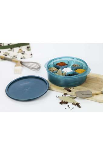 Buy SIGNORAWARE Airtight and Leakproof Spice Container | Shoppers Stop