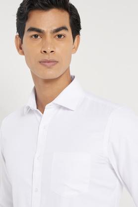 Buy INTUNE Cotton Rich Structured Solid White Formal Shirt | Shoppers Stop