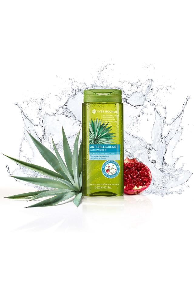 Buy YVES ROCHER Unisex Anti-Dandruff Treatment Shampoo 300 ml ...