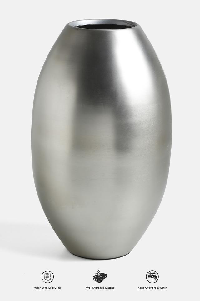 Buy HOMESTOP Festive Pwtr Round Tall Vase Silver | Shoppers Stop
