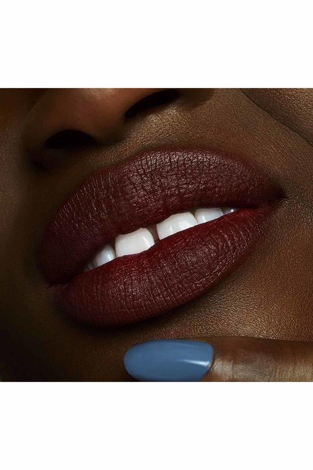 Mac Hug Me Lipstick On Dark Skin